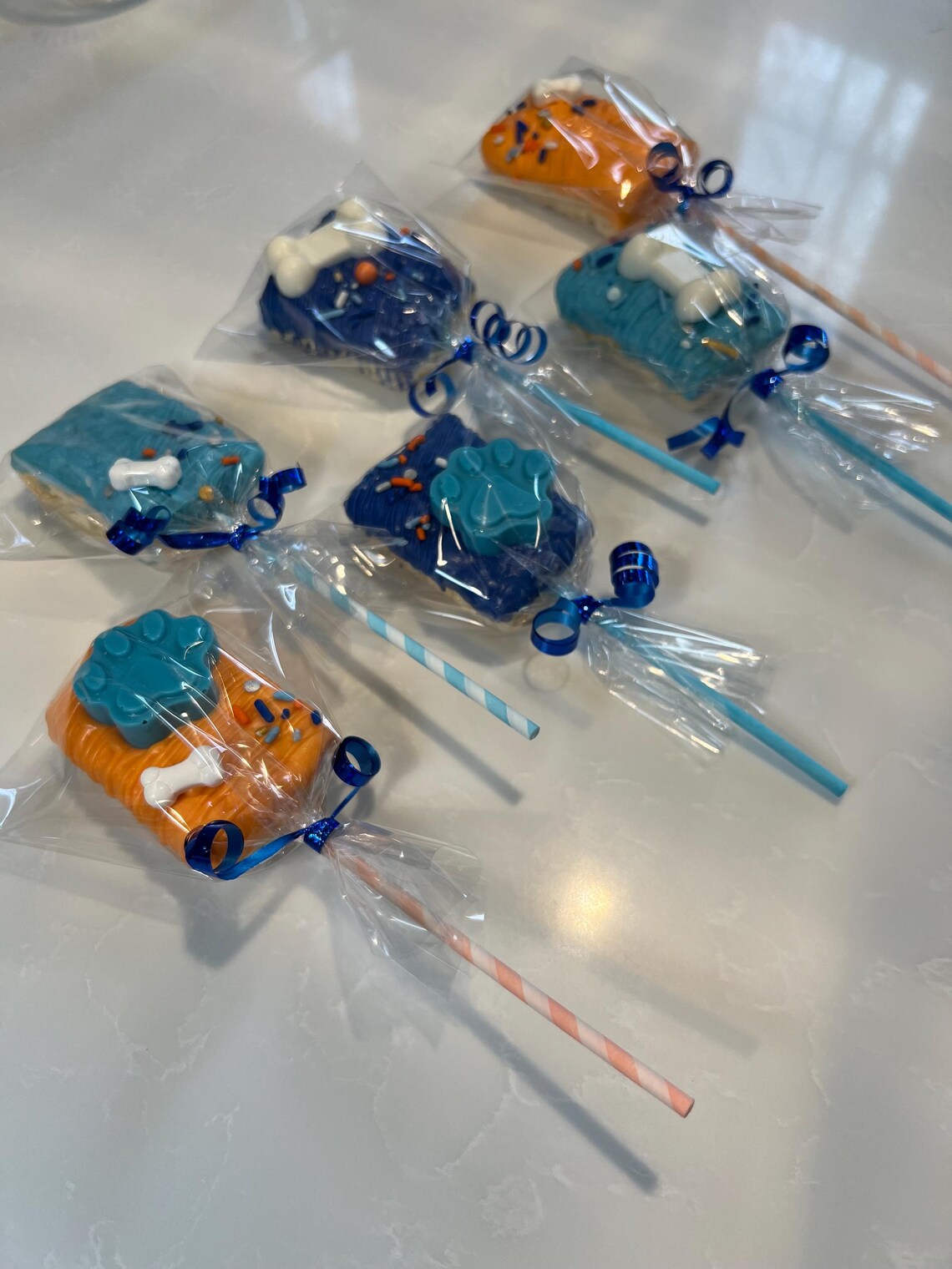 50 Pieces Bluey Theme Chocolate Covered Treats Party Favors, Baby ...