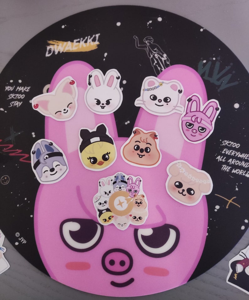 Skzoo 25 Stickers Set Sticker Stray Kids Wolf Chan Leebit Dwaekki Jiniret Han Quokka Bbokari ...