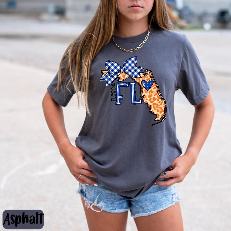 Gator Girl - Etsy