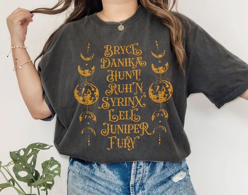 Crescent City Character Shirt, Bryce Danika Hunt Ruhn Syrinx Lele ...