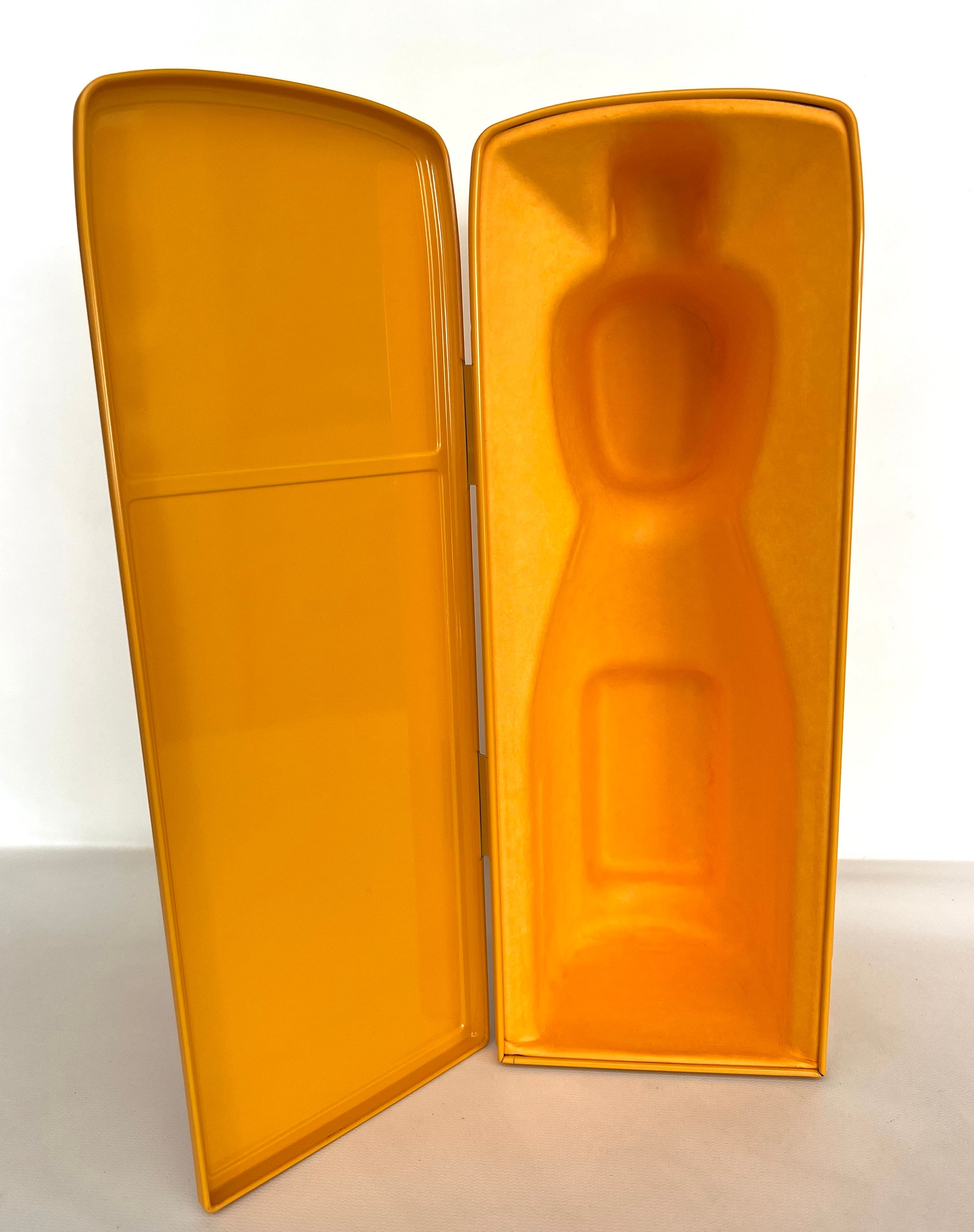 VEUVE CLICQUOT SMEG Fridge With 750 Ml Bottle of Brut Champagne, Yellow ...