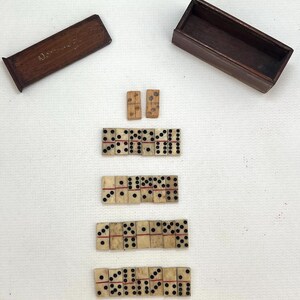 ANTIQUE MINIATURE DOMINOES Set Dolls House Domino Set Celluloid ...