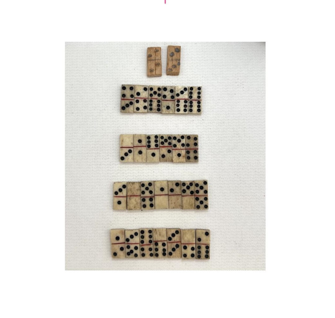 ANTIQUE MINIATURE DOMINOES Set Dolls House Domino Set Celluloid ...