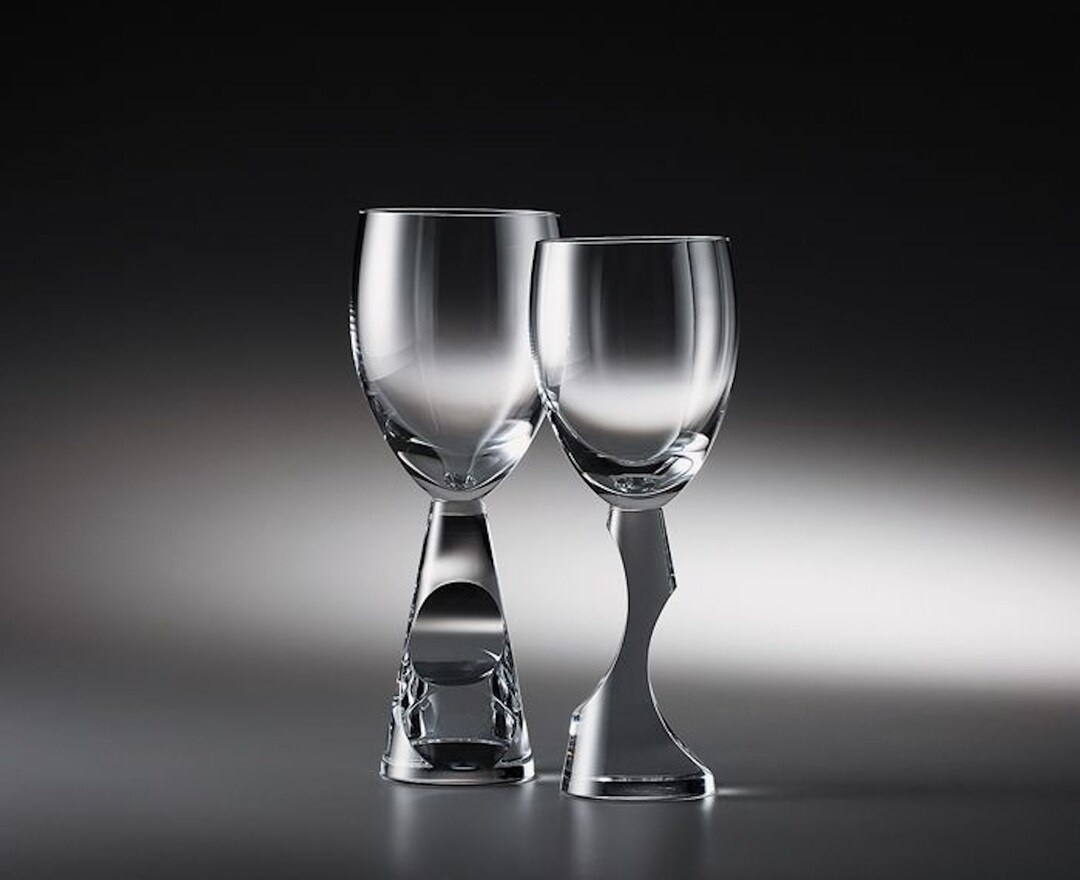 NAMBE CHILL Crystal Wine Goblet Glass, Modern & Stylish - Etsy