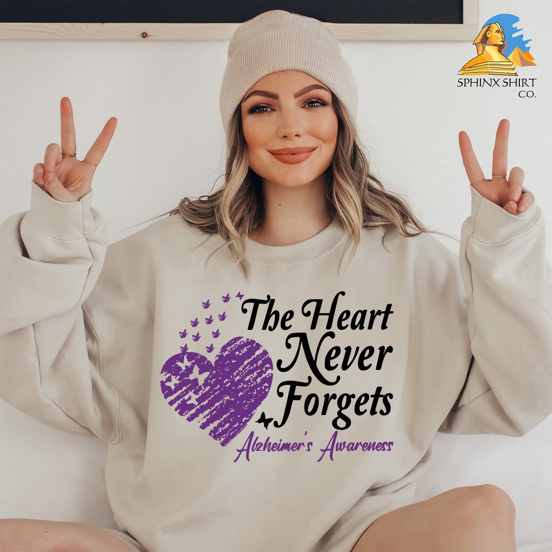 The Heart Never Forgets Sweatshirt, Alzheimer Awareness Sweatshirt ...
