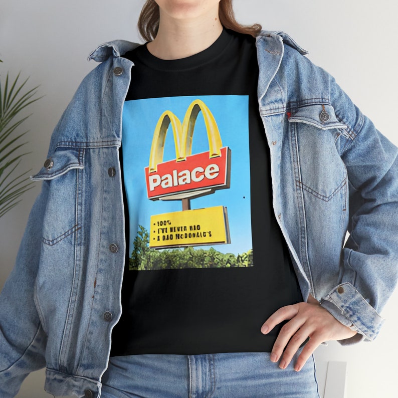 Mcdonald's T-shirt Collaboration Palace / Merchandise Mcdonald's / High ...