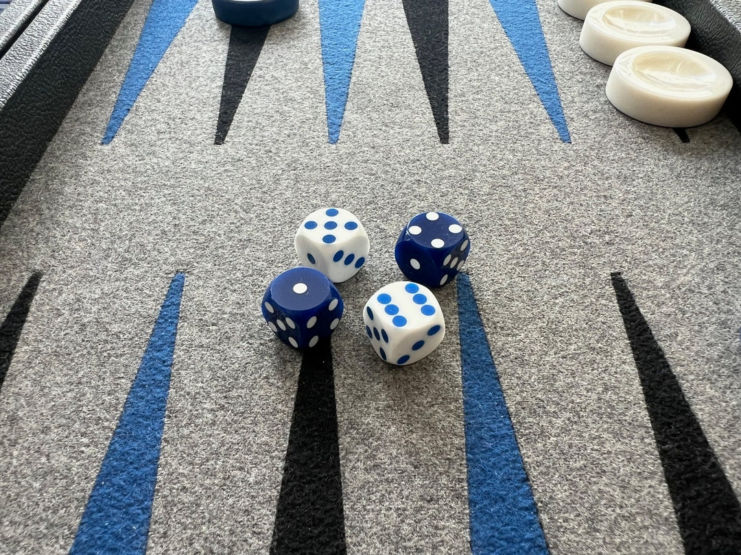 Backgammon Precision Dice - 16mm, 5/8 Inch, Blue With White Pips and ...
