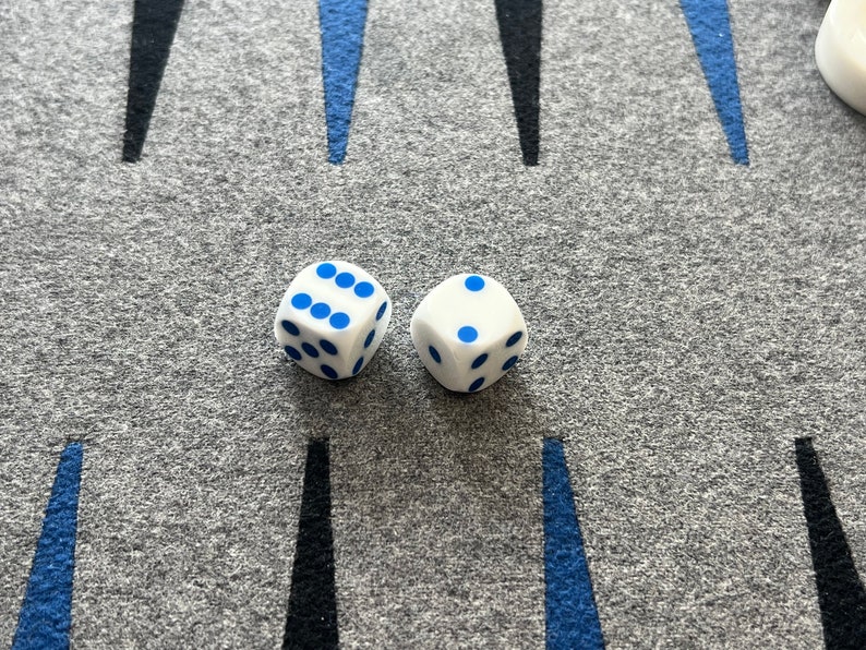 Backgammon Precision Dice - 16mm, 5/8 Inch, White Opaque, Blue Pips, 1 ...