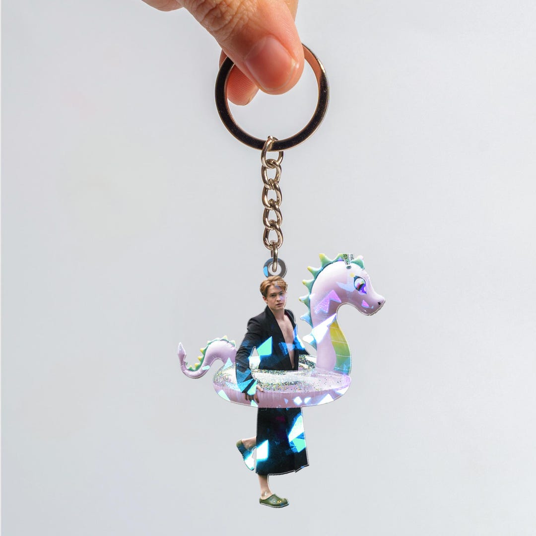 Kit Connor Acrylic Keychain – Actor Fan Gift, Heartstopper Star ...