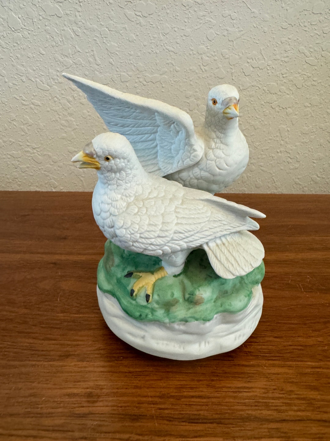 Maruho Porcelain Doves Rotating Music Box - Etsy