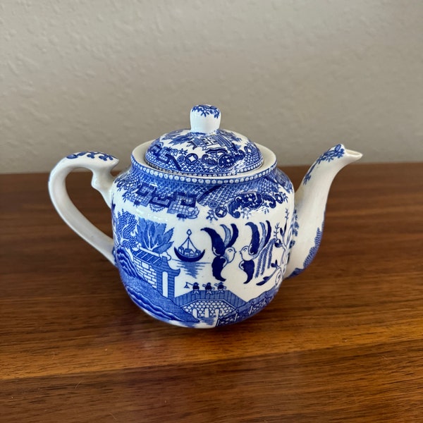 Blue Willow Teapot - Etsy