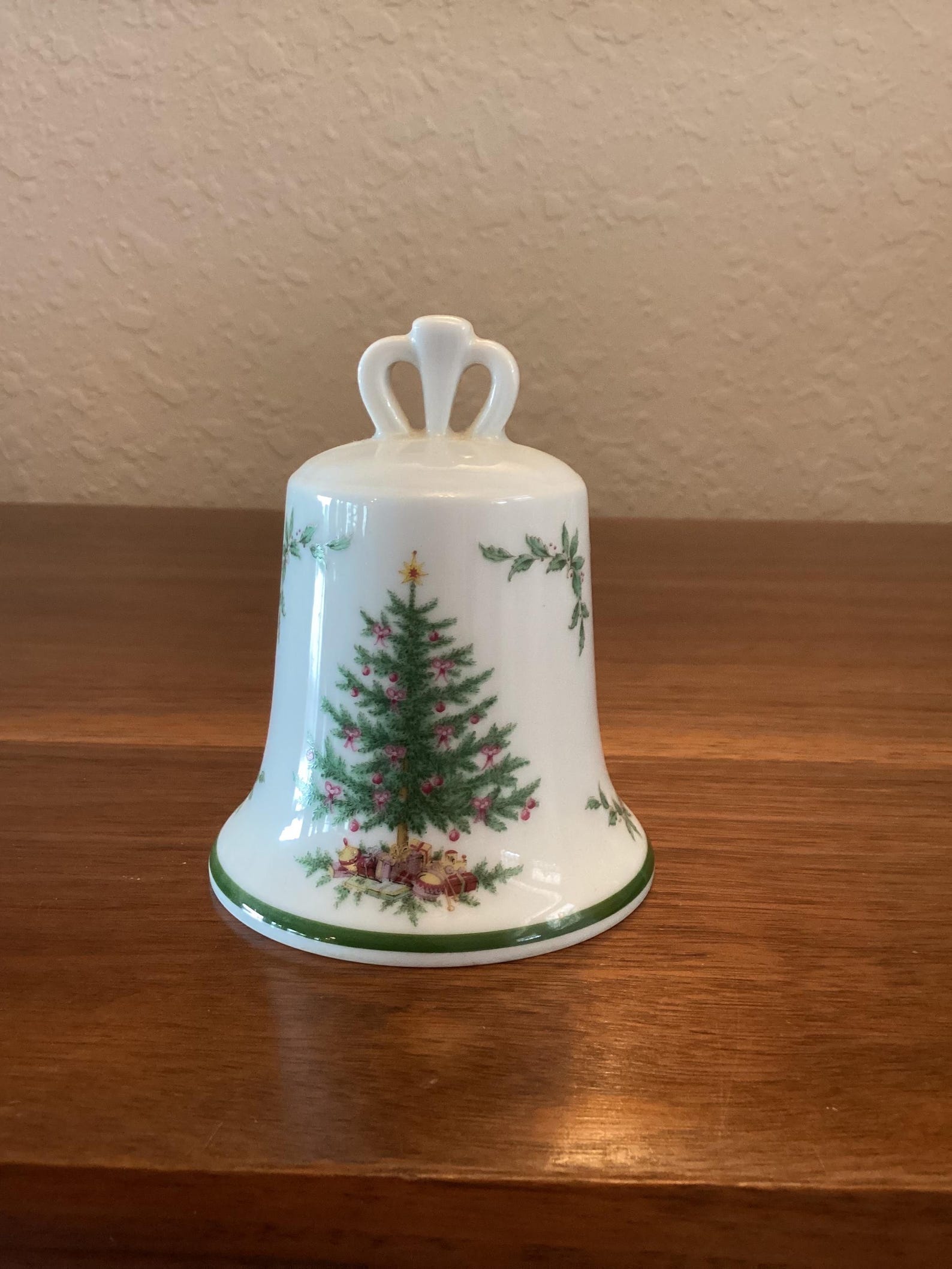 Kaiser 683 Porcelain Bell Ornament West Germany Christmas - Etsy