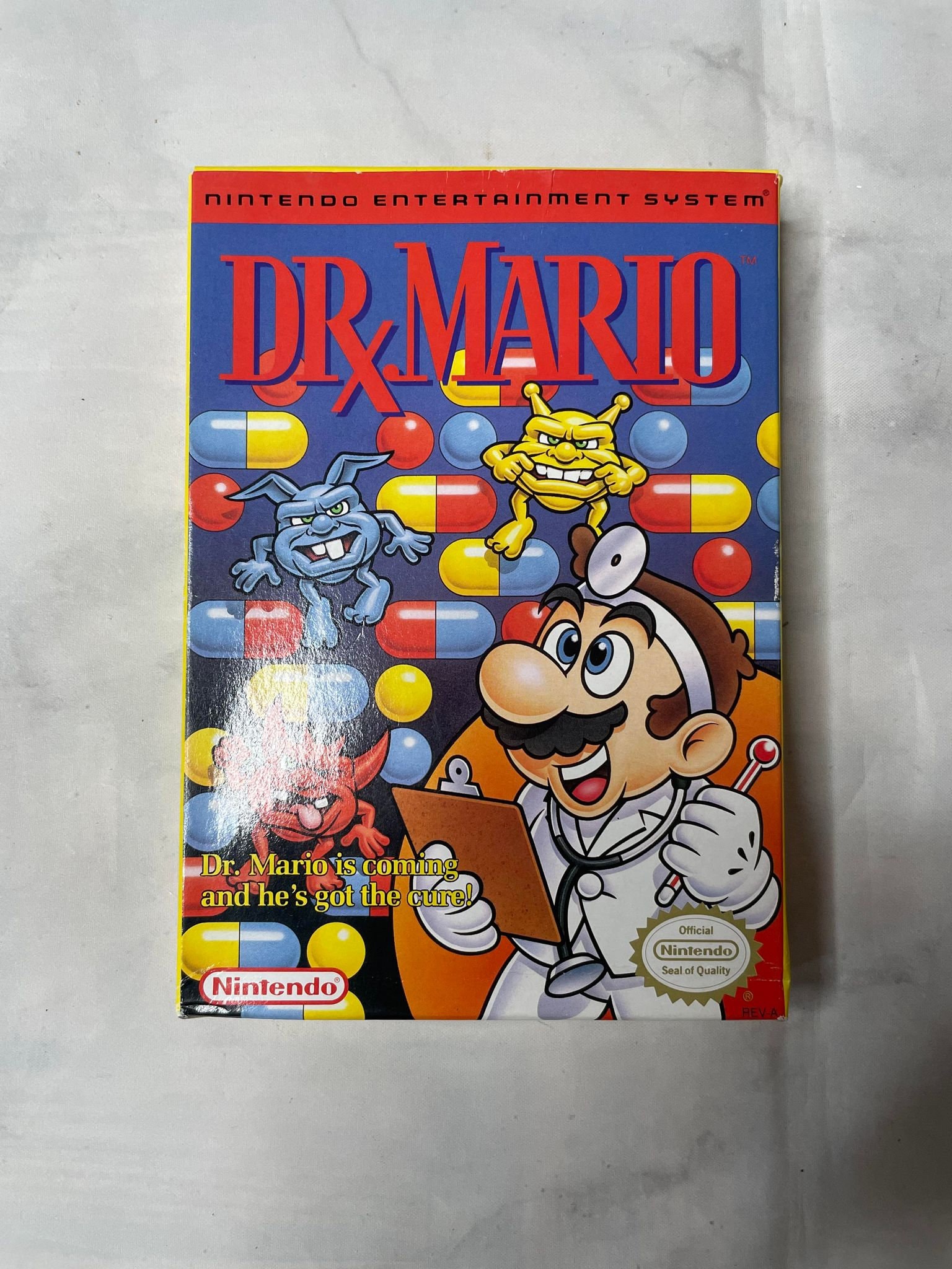 Dr Mario Video Game nintendo, NES 1990 Complete CIB W/ Box, Manual ...
