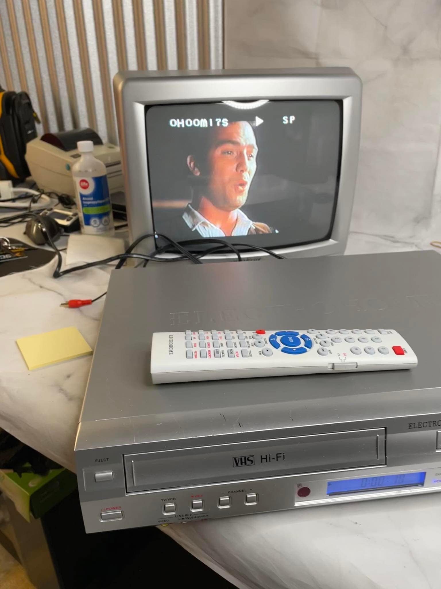 Electrohome VCR/DVD Combo Player Video Cassette Recorder With Remote ...