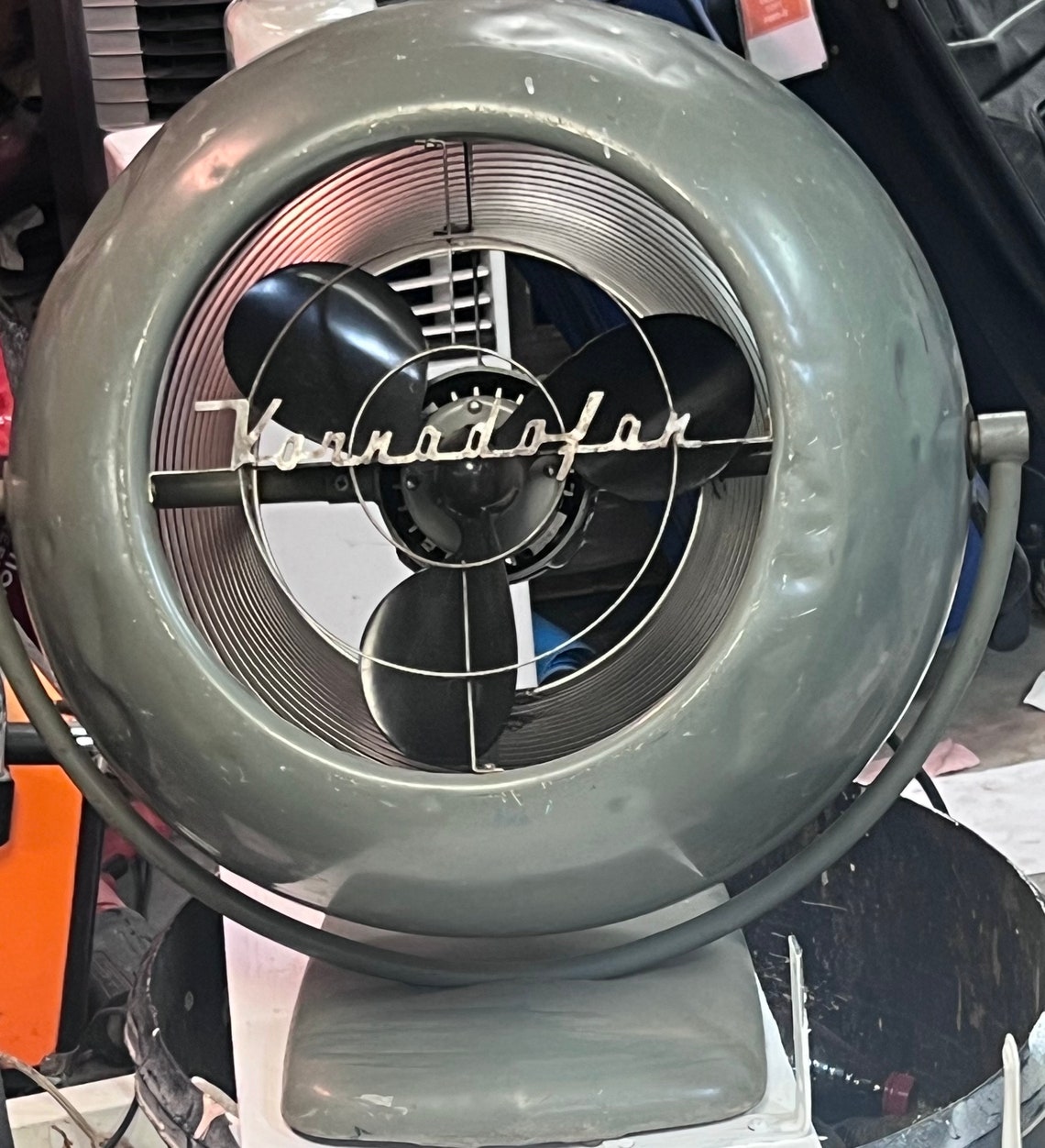 3 Speed Vintage Vornado Floor Fan - Etsy