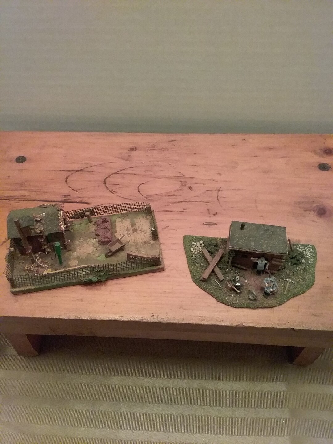 HO Mini Diorama, Garden With Shed,utility Building - Etsy