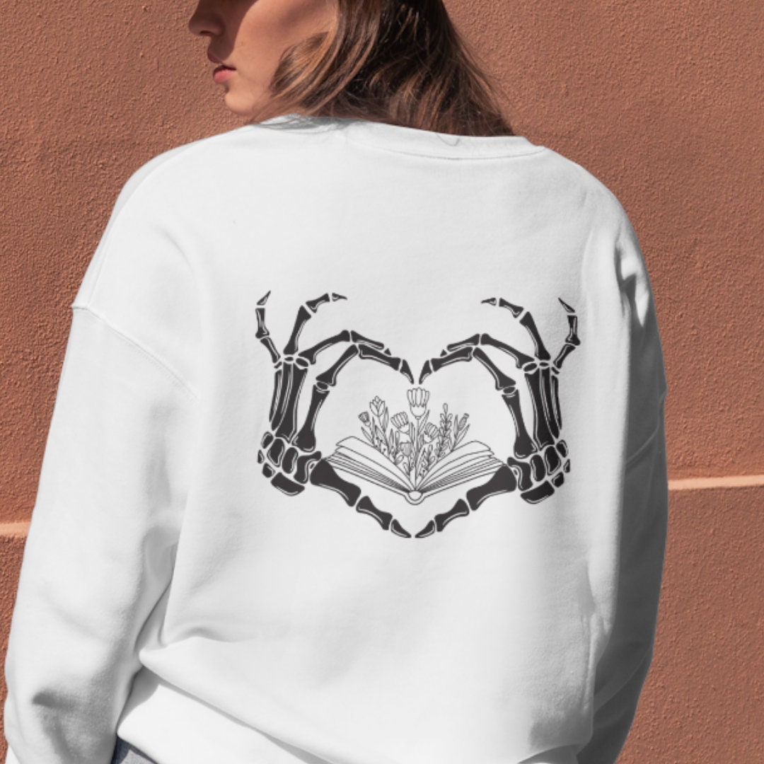 Book Lover Svg and Png, Skeleton Hand Heart, Book Svg and Png - Etsy