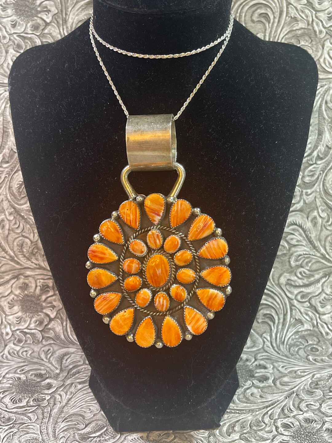 Vintage Spiny Oyster & Sterling Silver Round Pendant Signed Navajo ...