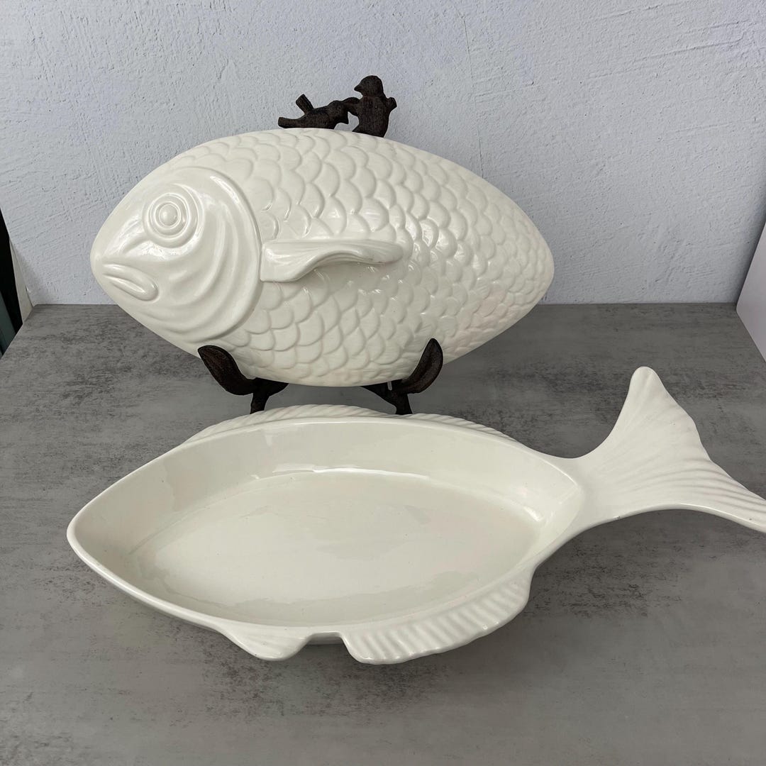 Large Vintage White Ceramic Fish Ovenproof Casserole Baking Dish With ...