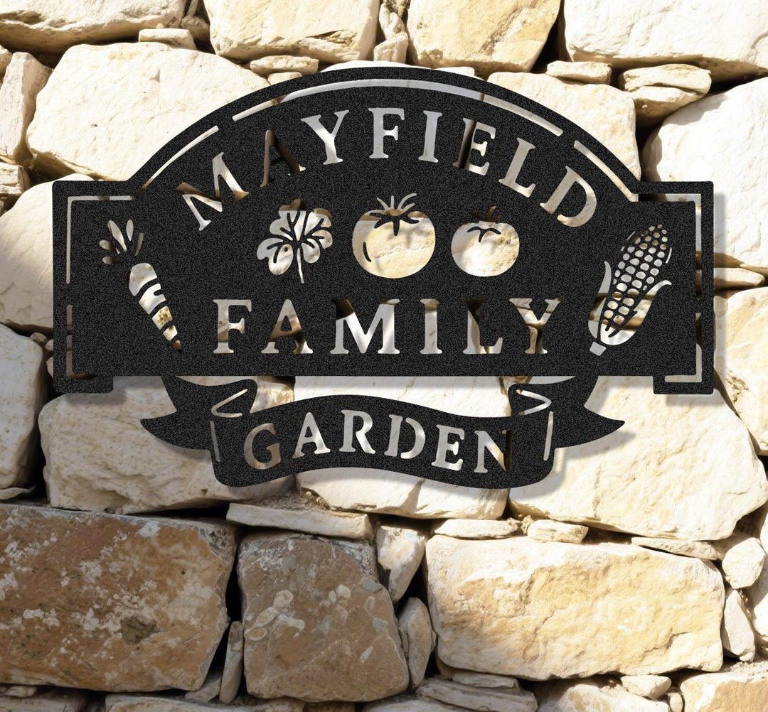 Custom Family Vegetable Garden Sign, Personalized Hanging Herb Garden ...
