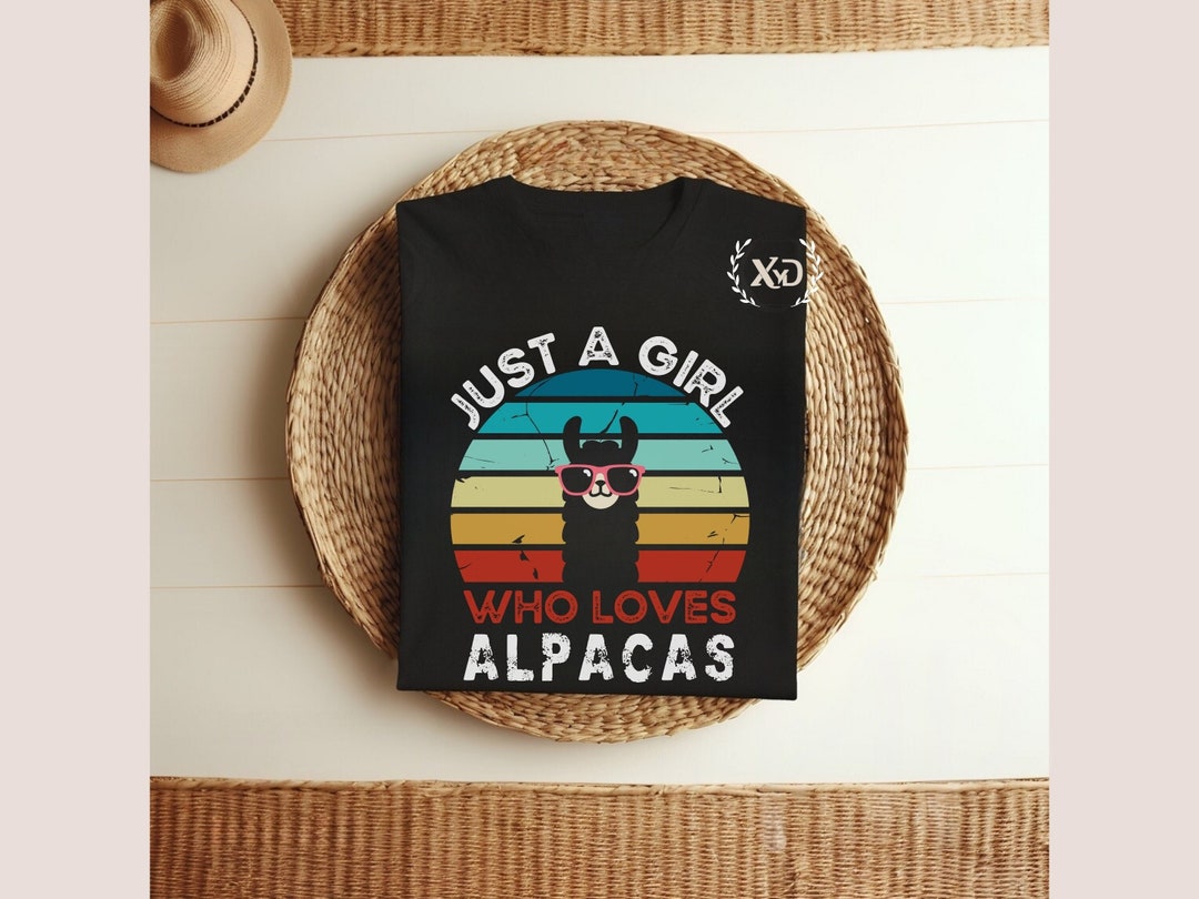Just a Girl Who Loves, Alpaca T-shirt, Alpaca Gift, Alpaca Lover Shirt ...