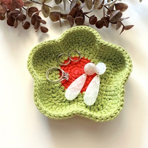 Crochet Flower Trinket Dish Pattern: Jewellery Holder (PDF Pattern) - Etsy