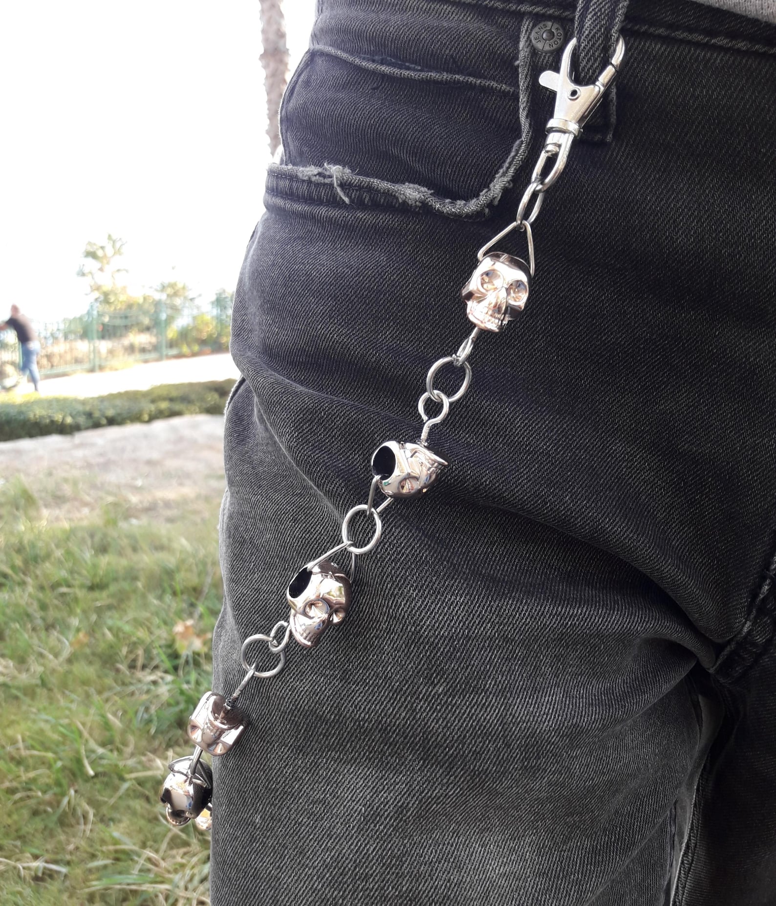 Skull Pants Chain Buckle on the Jeans Pants Aesthetic Accessories Jeans ...