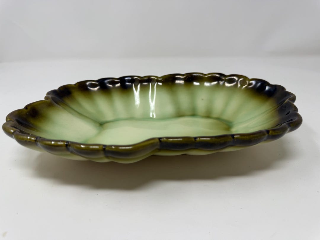 Vintage Hull Pottery Leaf Dish – Green Drip Glaze – Mid-century Art ...