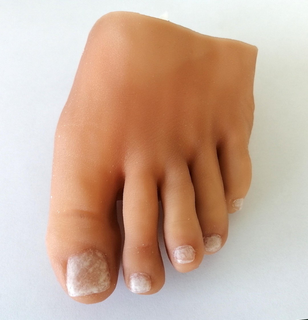 Custom Silicone Foot Toes: Wearable Sculpture, Size 7.5 - Etsy