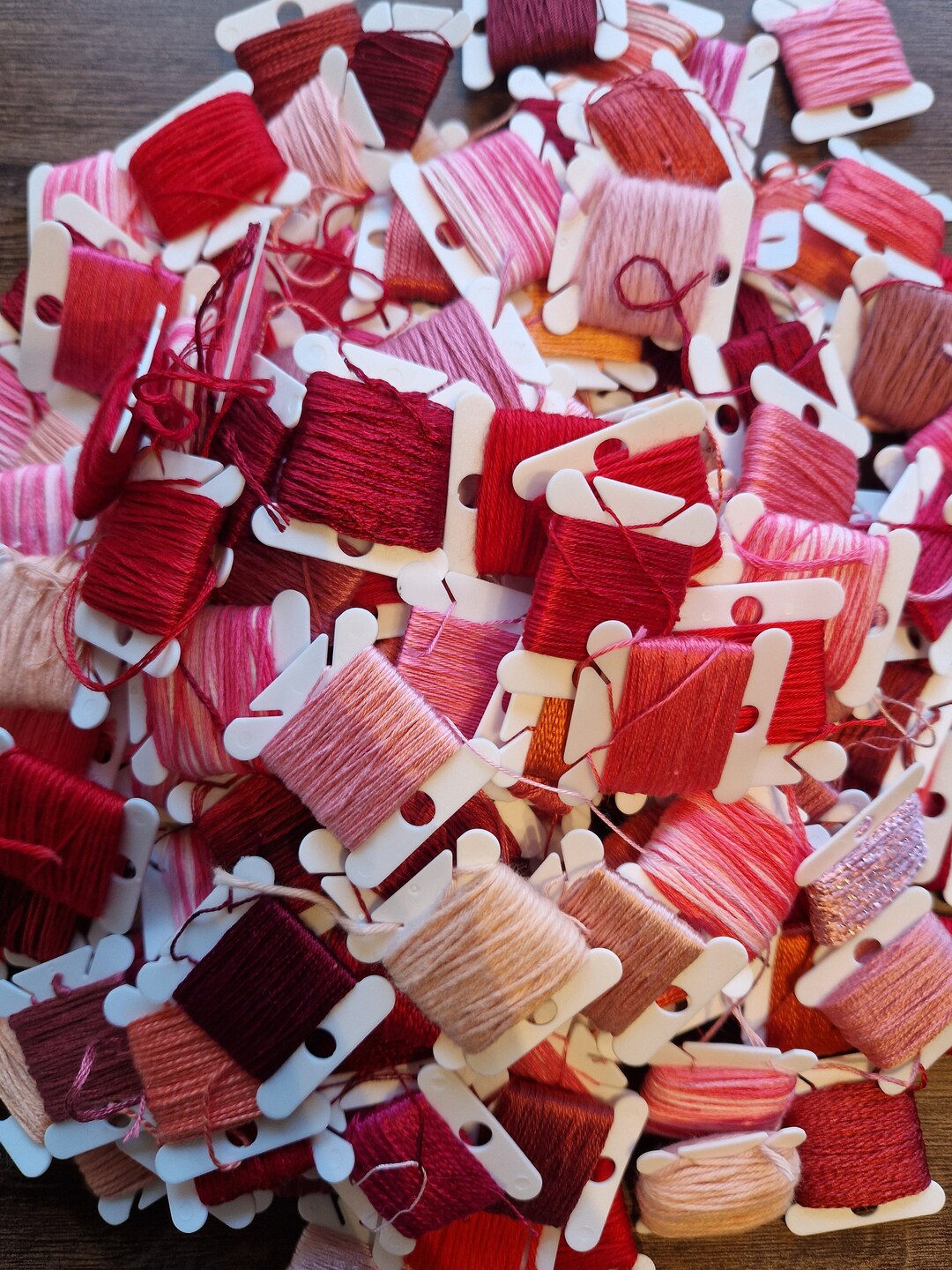 Red Pink Embroidery Thread Bundle, Fibre Art Bundle, Cross Stitch or ...