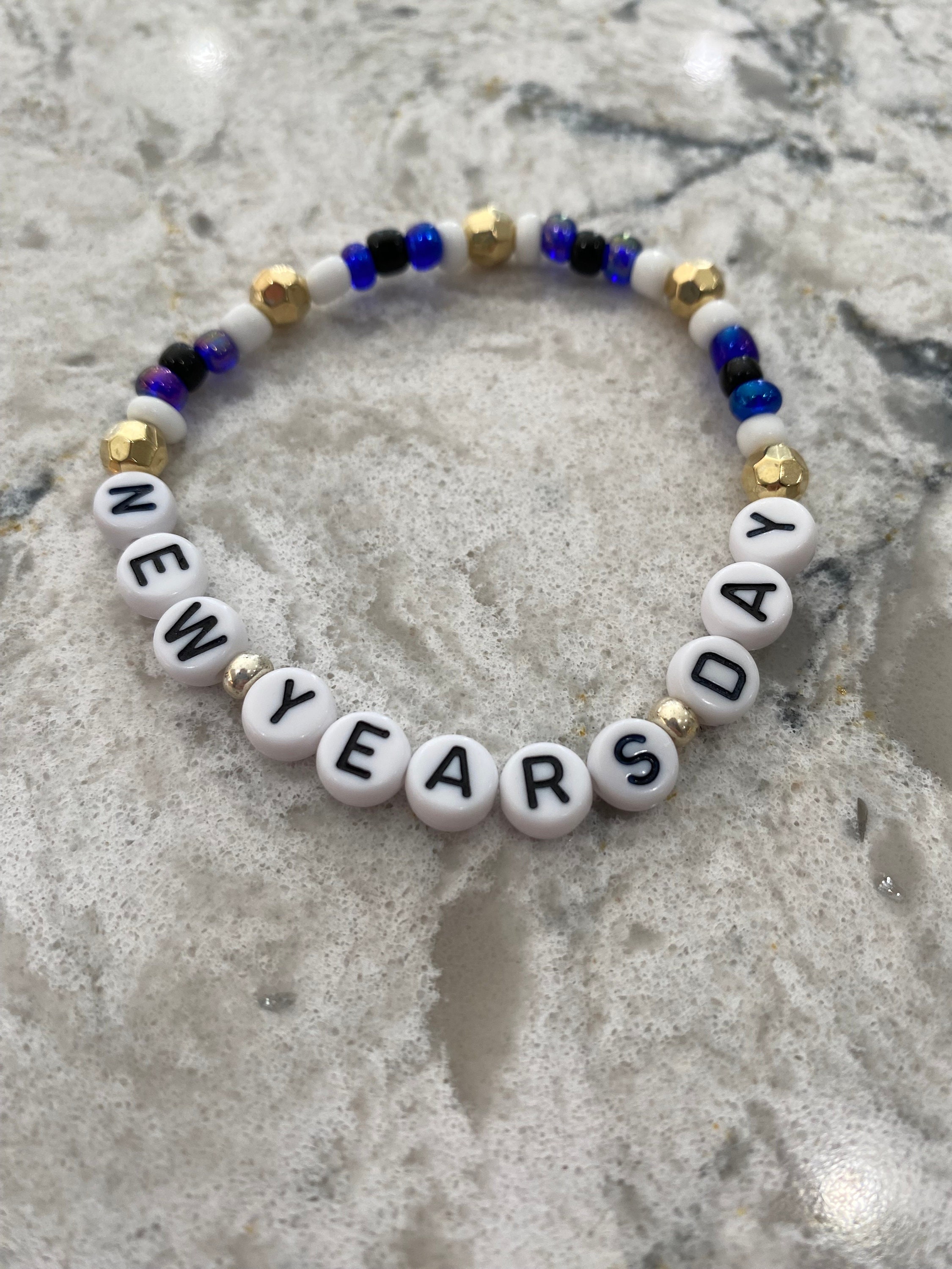 Taylor Swift New Years Day Friendship Bracelet - Etsy