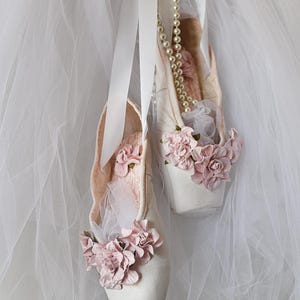 Shabby Chic White Decorative Pointe Shoes - Etsy