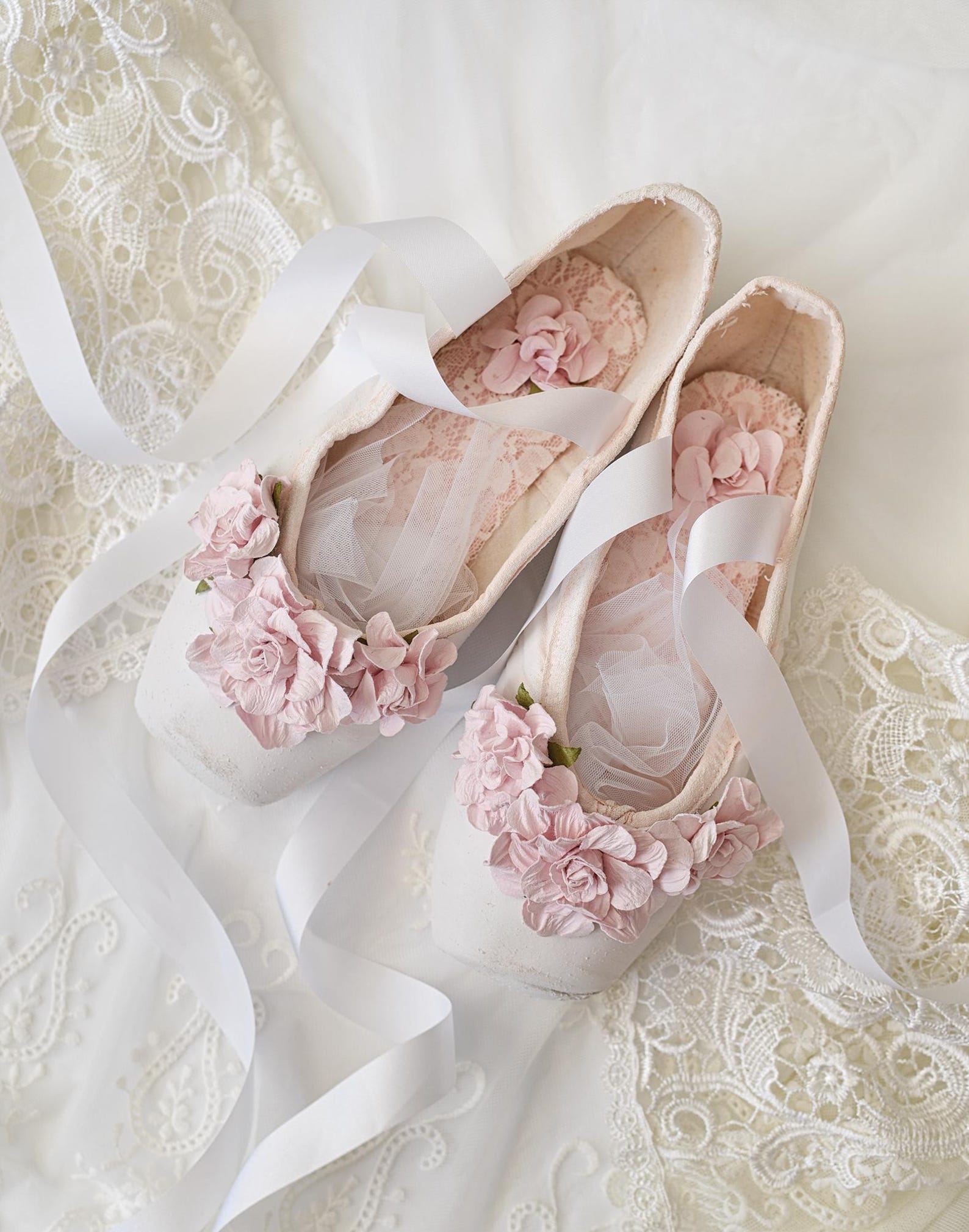 Shabby Chic White Decorative Pointe Shoes - Etsy