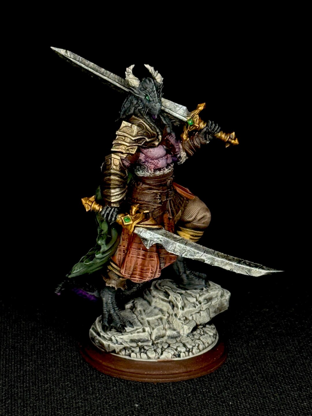 Skraa Dark-eye – Black Dragonkin Barbarian - Etsy