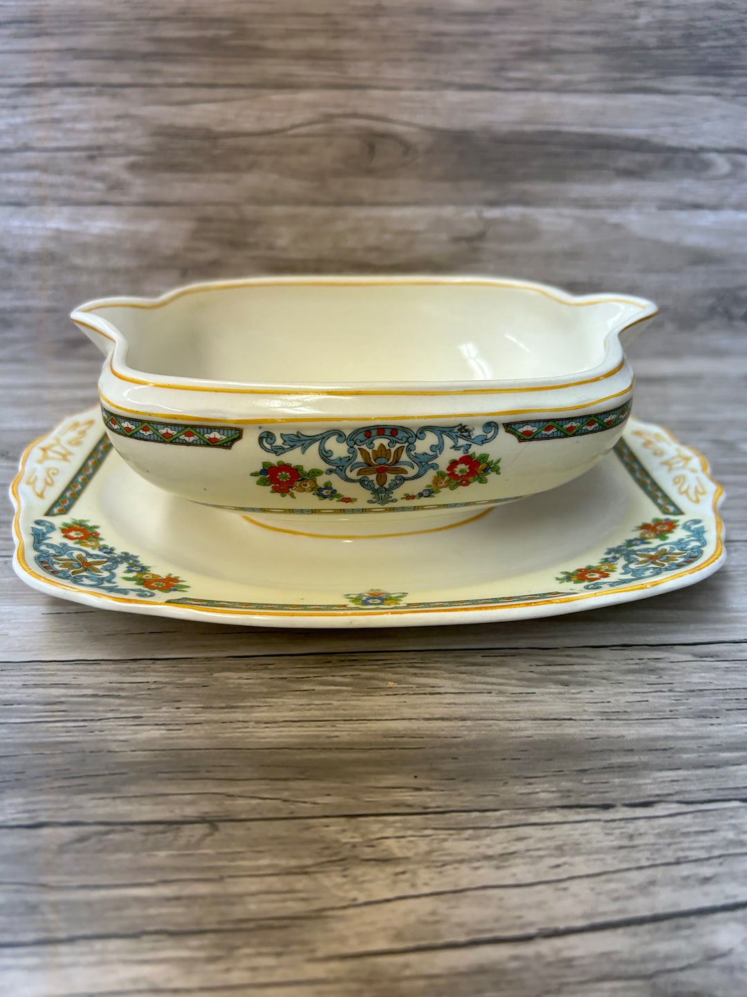 Antique W H Grindley England Windsor Ivory Gravy Boat With Attached ...