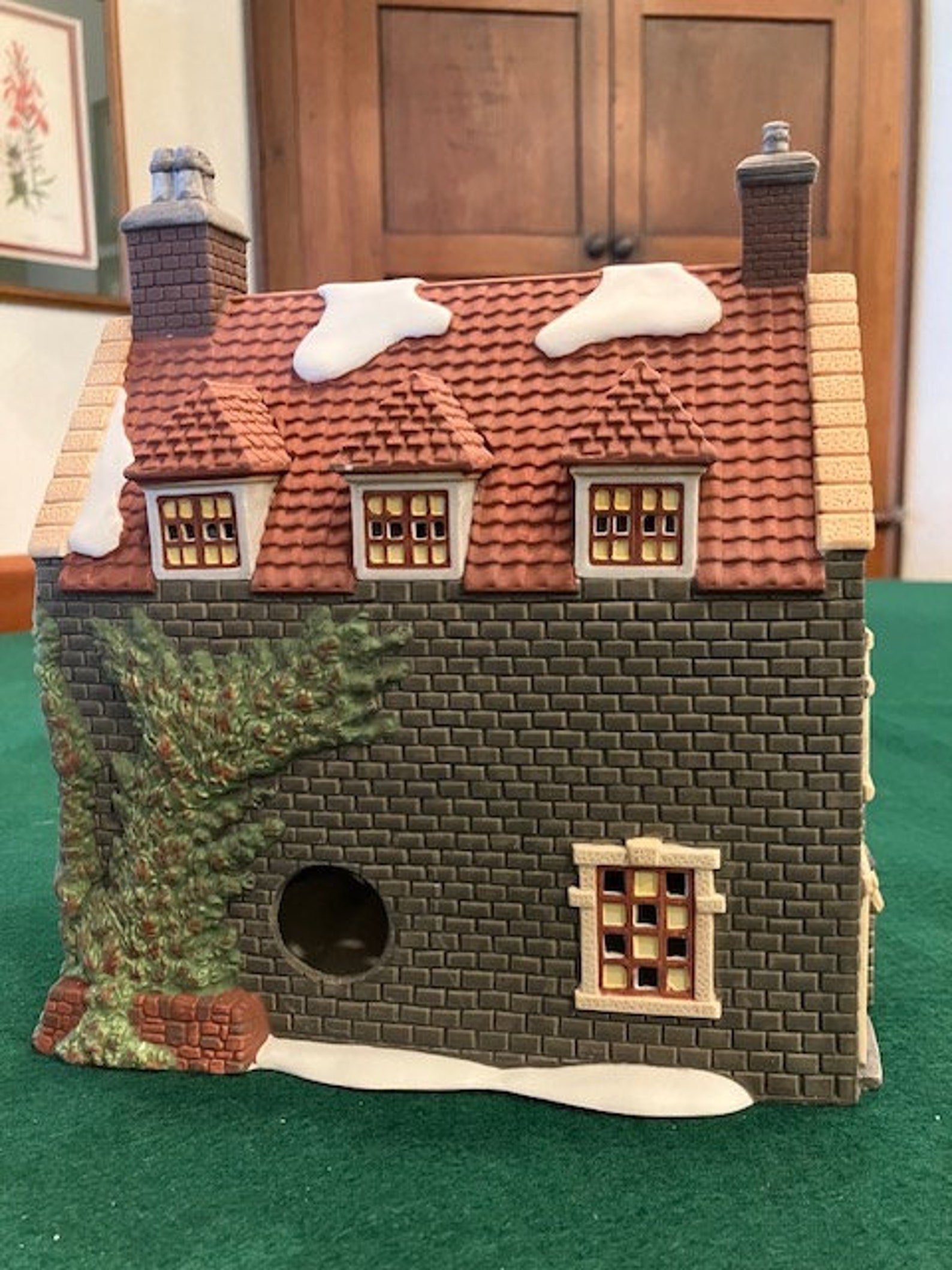 Dept 56 Dedlock Arms Dickens Village Building - 1994 Vintage Village ...