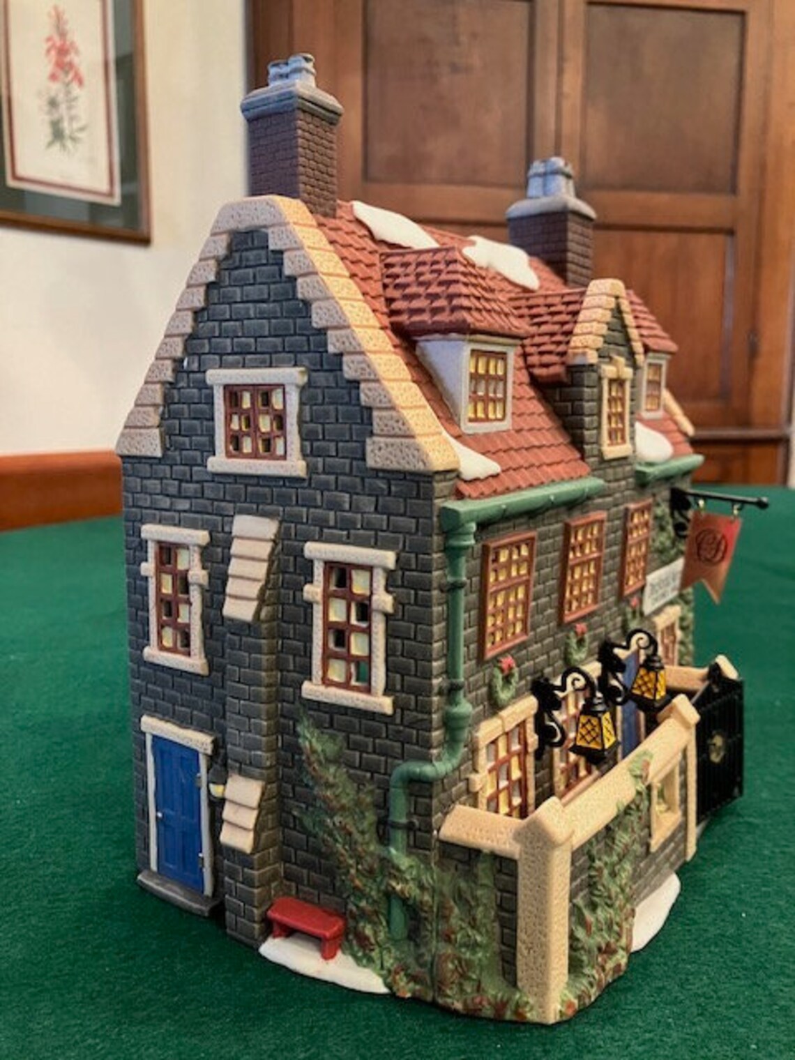Dept 56 Dedlock Arms Dickens Village Building - 1994 Vintage Village ...