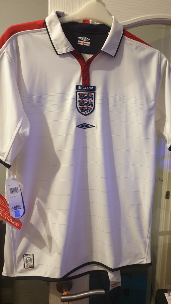 Vintage England 2003/2005 Reversable Shirt in a size … - Gem