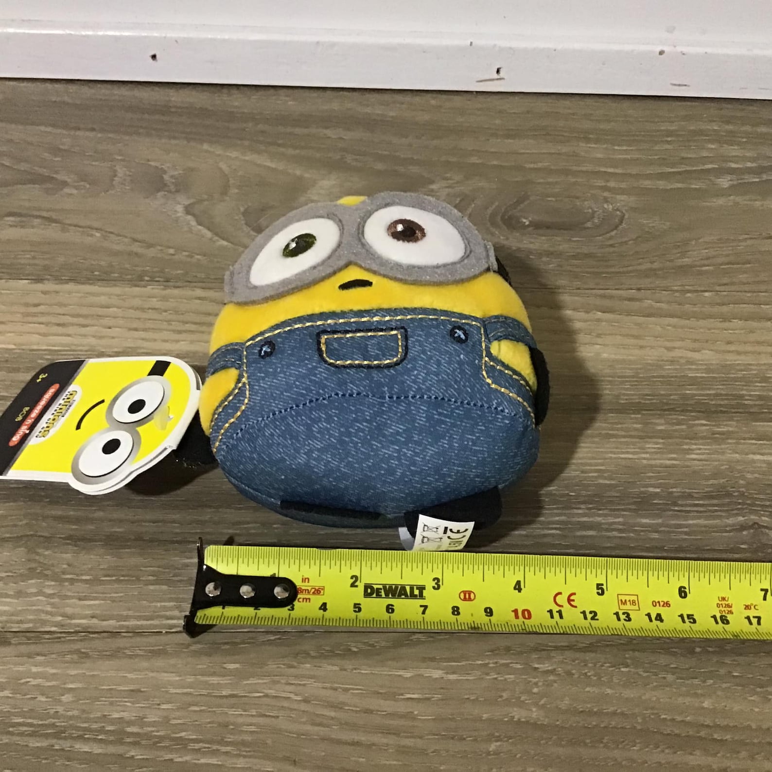 Minions the Rise of Gru Bob the Minion Squeeze N' Sing Stuffed Plush ...