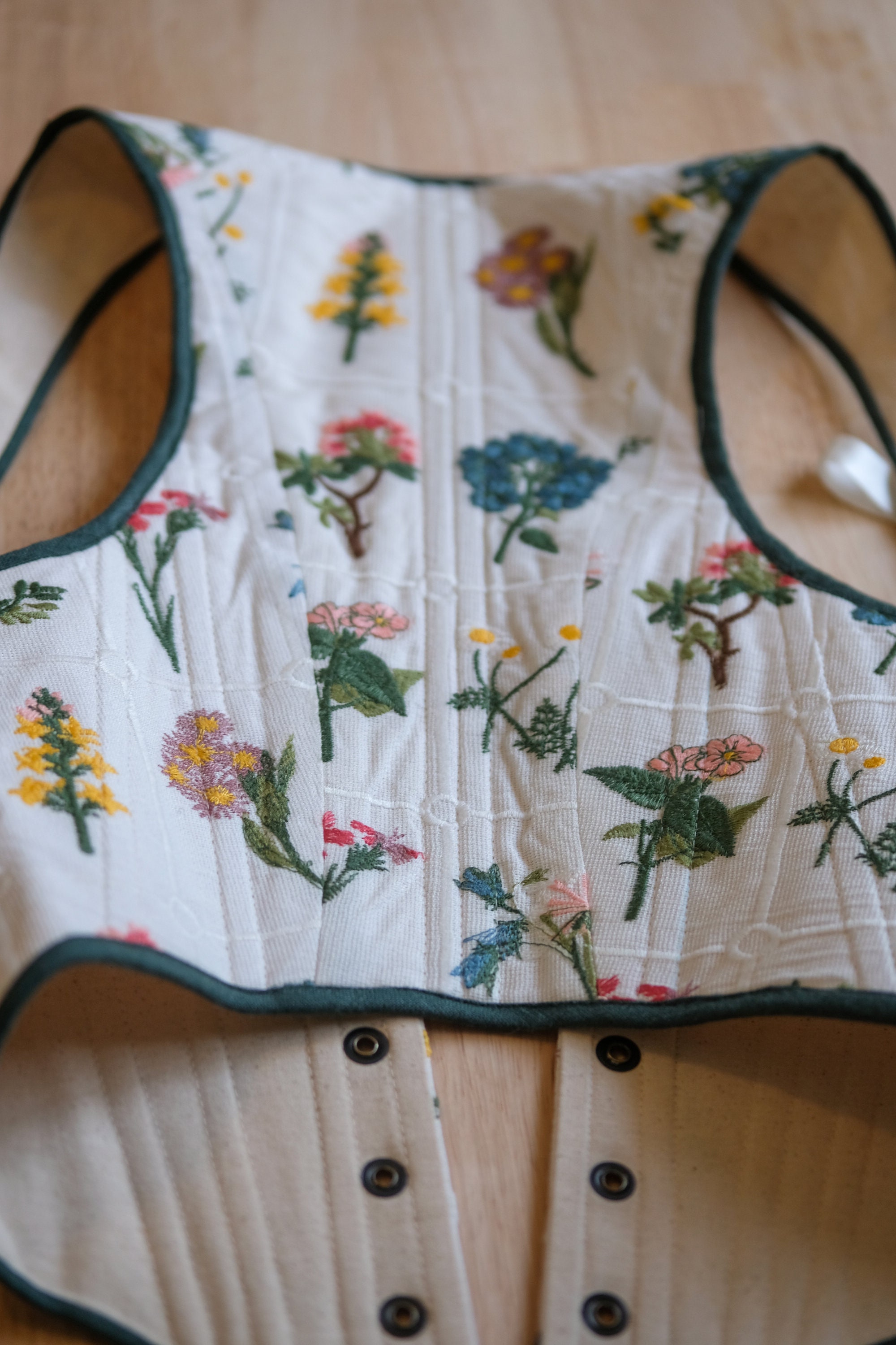 Embroidered Floral 18th Century Short Stay With Front Lacing, Corset or ...