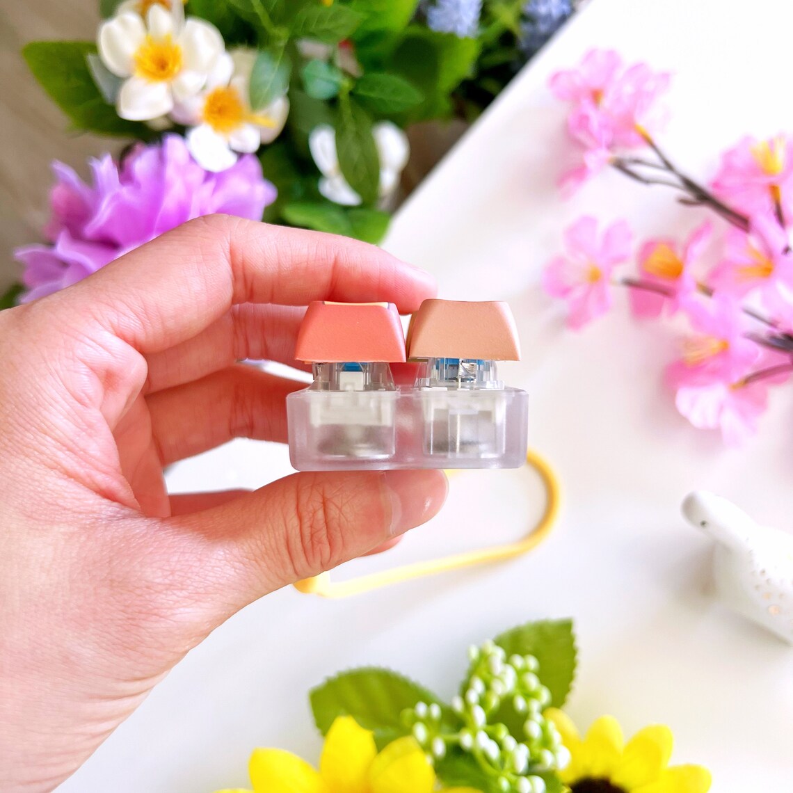 Honey Pastries Keycap Clicky Fidget Keychain FULL BUILT With Keycaps ...