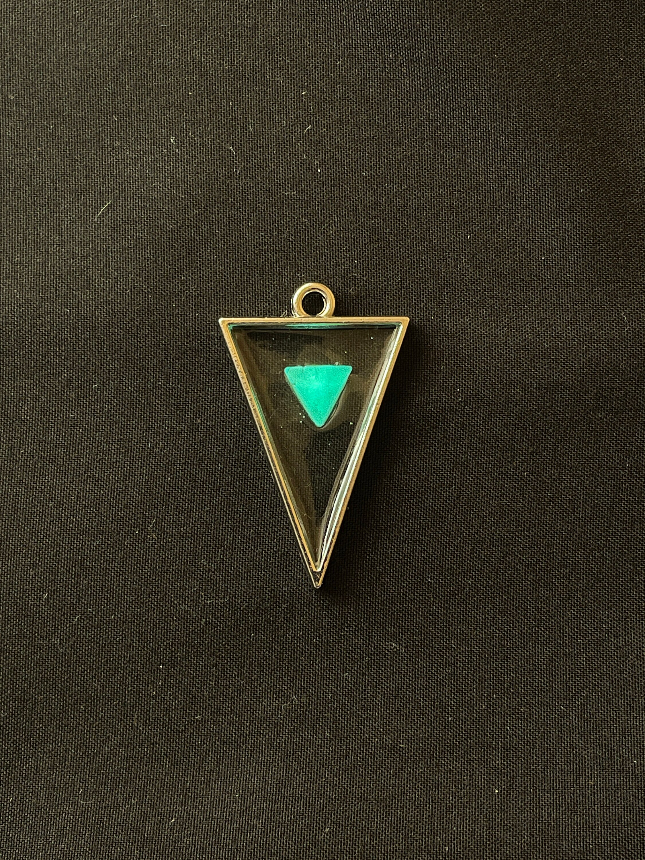 UV Reactive Triangle Inception Necklace - Etsy