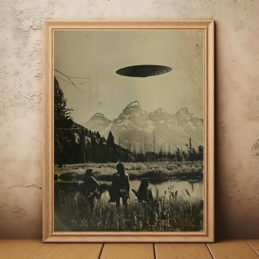 Vintage Alien Close Encounter Wall Art, Dark Academia, Native American ...