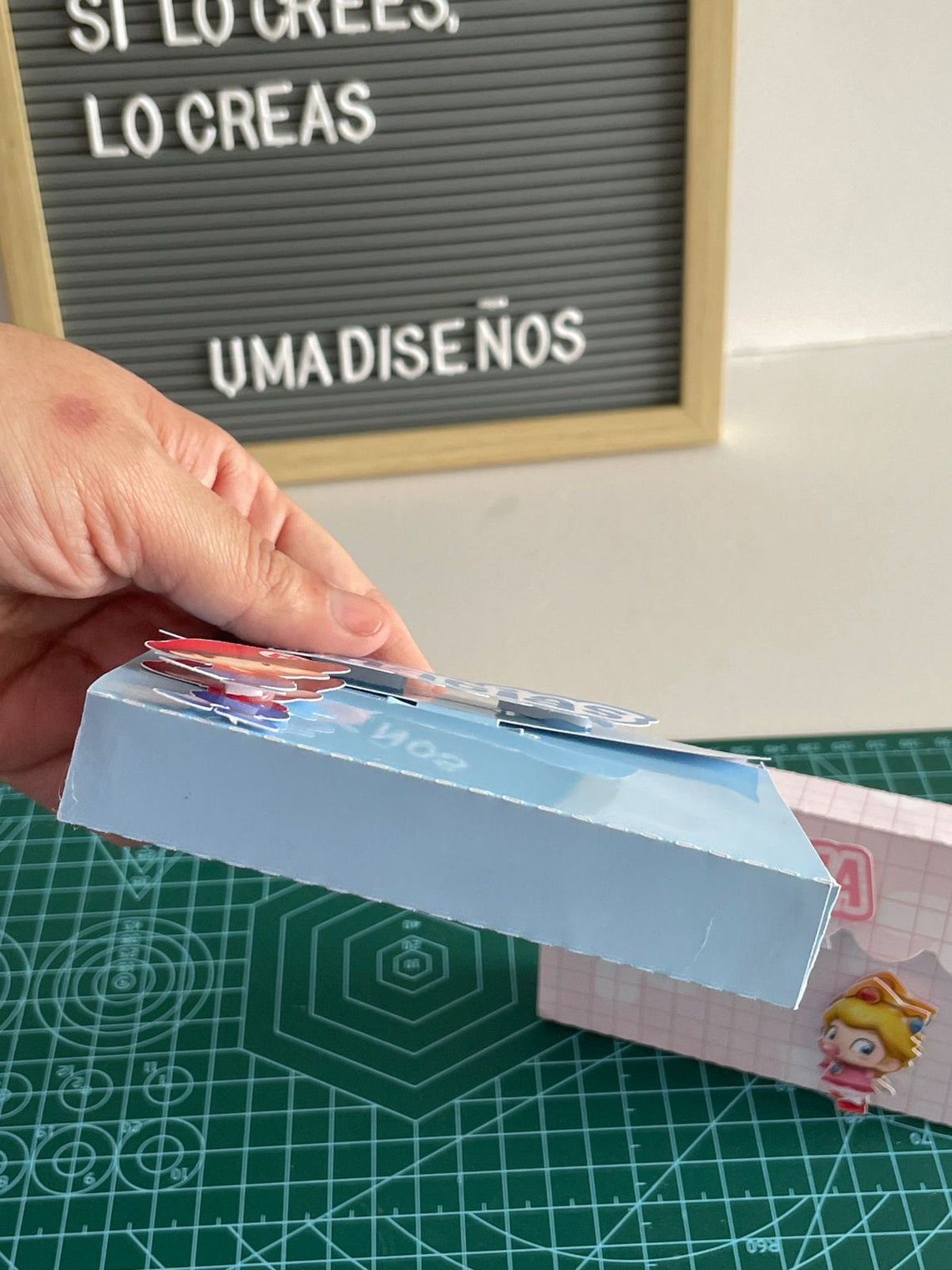 Kitkat Box Template SVG STUDIO Box for Kit-kat Cut File Svg Cricut Box ...