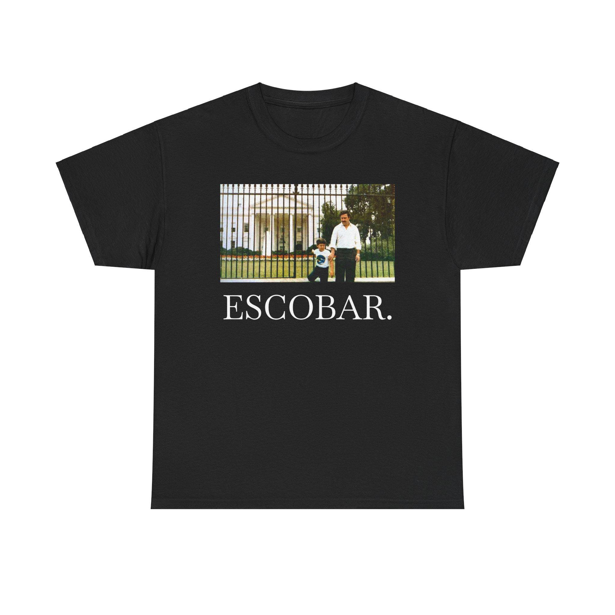 Historic Landmark Tee Pablo Escobar Outside the Whitehouse, Premium ...