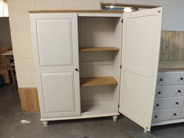 Tulip Painted 2 Door Linen Storage Cupboard Bespoke Colours Sizes Available Etsy