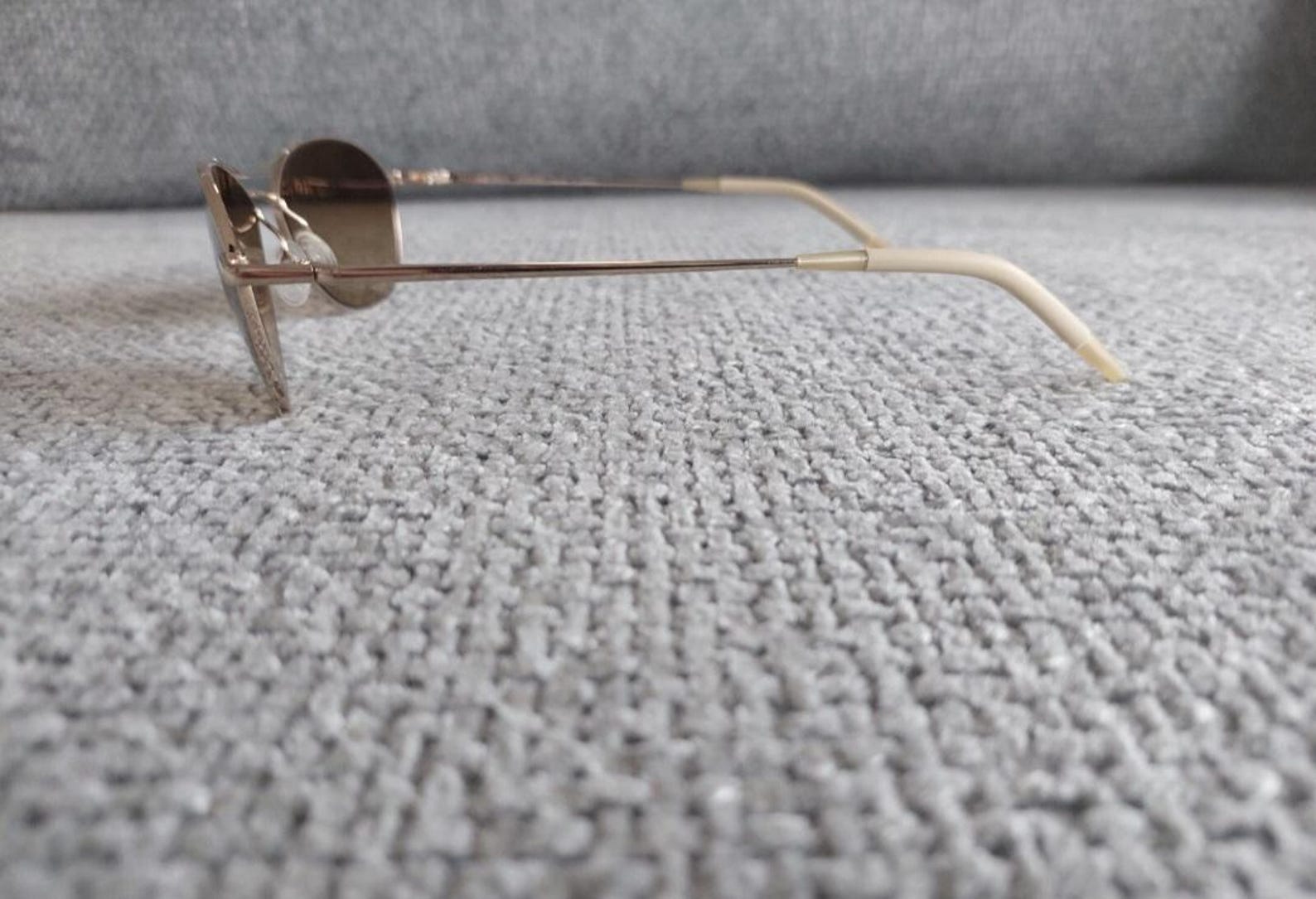 OLIVER PEOPLES Aviator Sunglasses Model AERO OV1005S Color Gold 57-17 ...