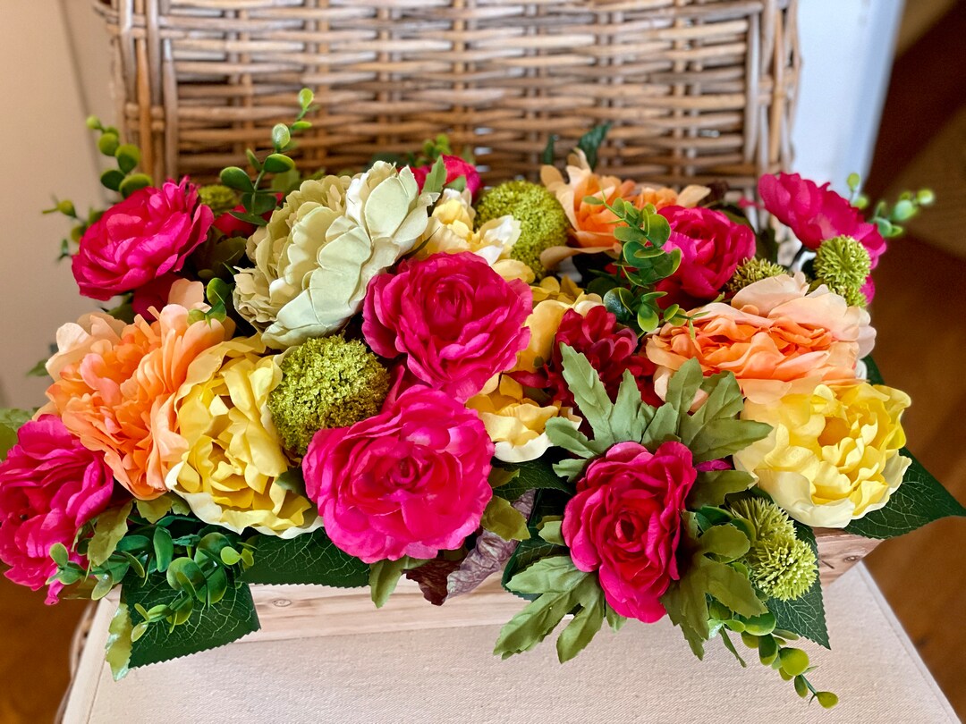 Spring Centerpiece for Table, Spring Table Arrangement, Floral ...