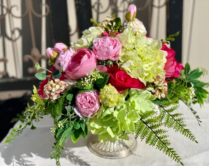 Spring Centerpiece, Spring Table Arrangement, Hydrangea Floral ...
