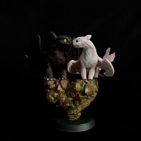 Toothless Figurine - Etsy